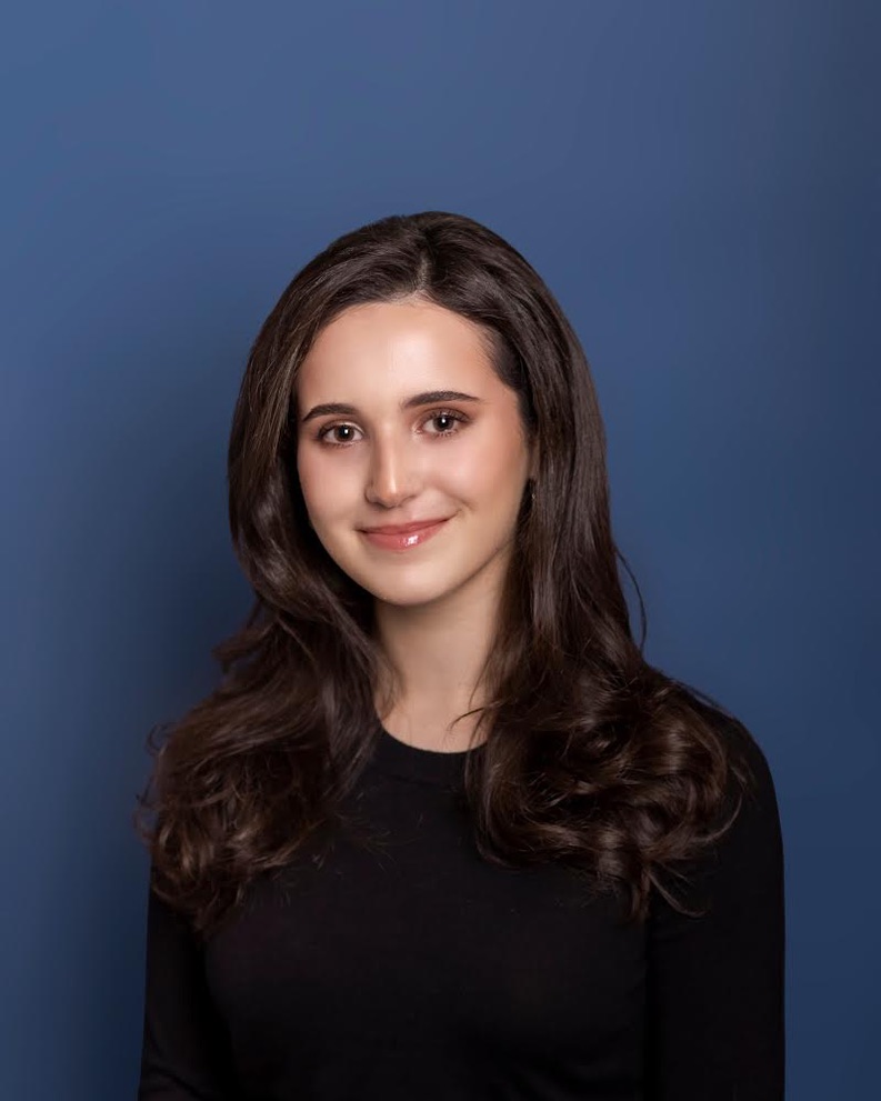 Transforming Jewish History Education: Interning at The Tell Institute