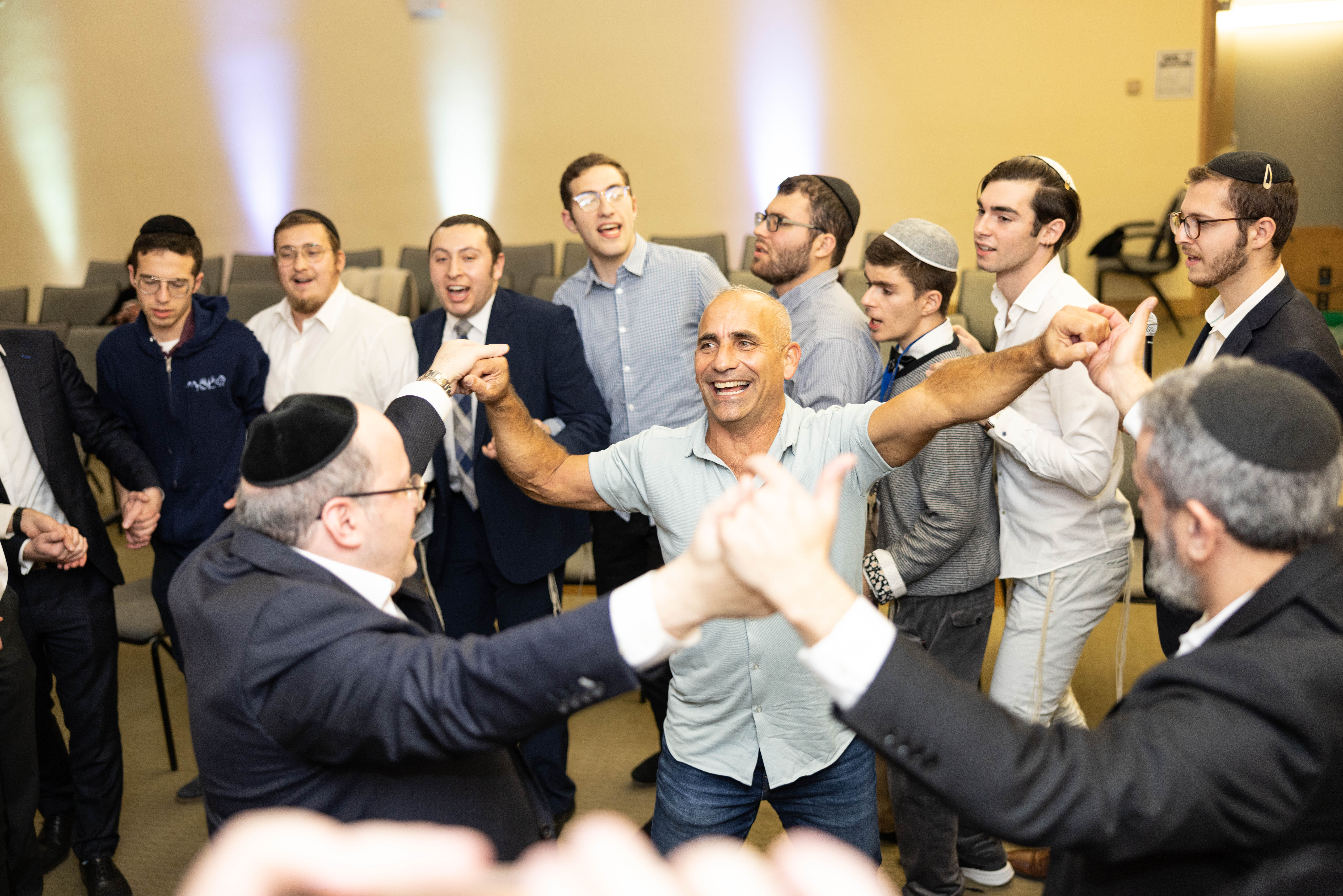 Yeshiva University Hosts IDF Col. Golan Vach, Head of Israel’s Elite ...