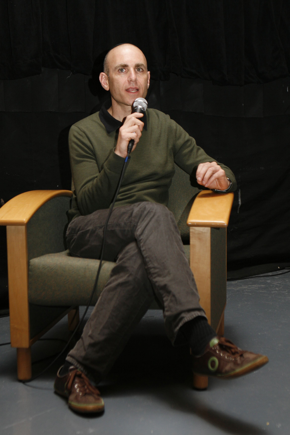 “Footnote” Featured at Festival