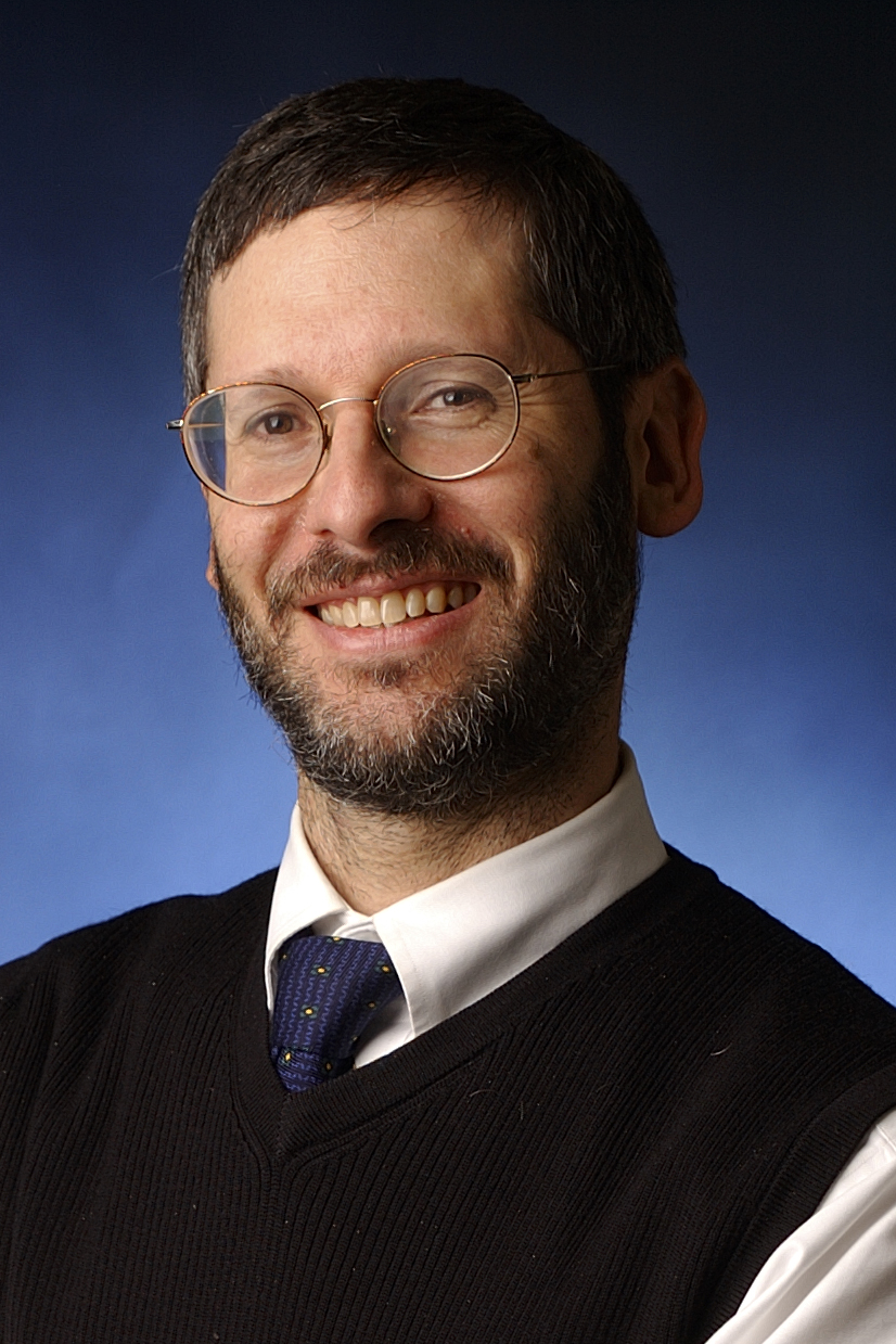 Pollack Teaches Class on Warning Signs of Sexual Predators